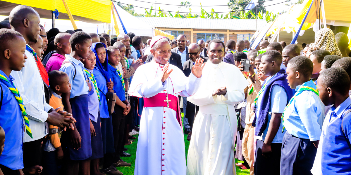 Paruwasi ya Butete yizihije isabukuru y’imyaka 10 imaze ishinzwe