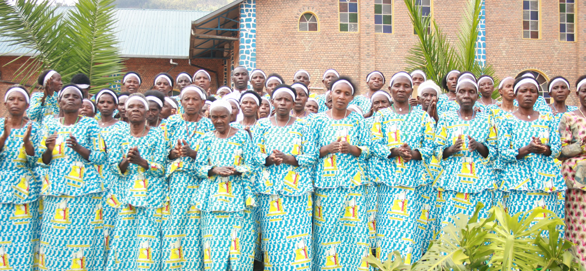 Muri Paruwasi Mwange bizihije umunsi mukuru w’asensiyo banahimbaza n ...