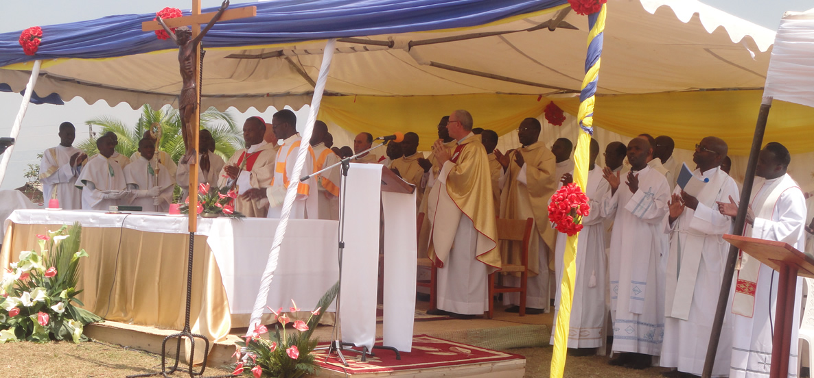 Au foyer de charité de Remera Ruhondo : les engagements définitifs et ...