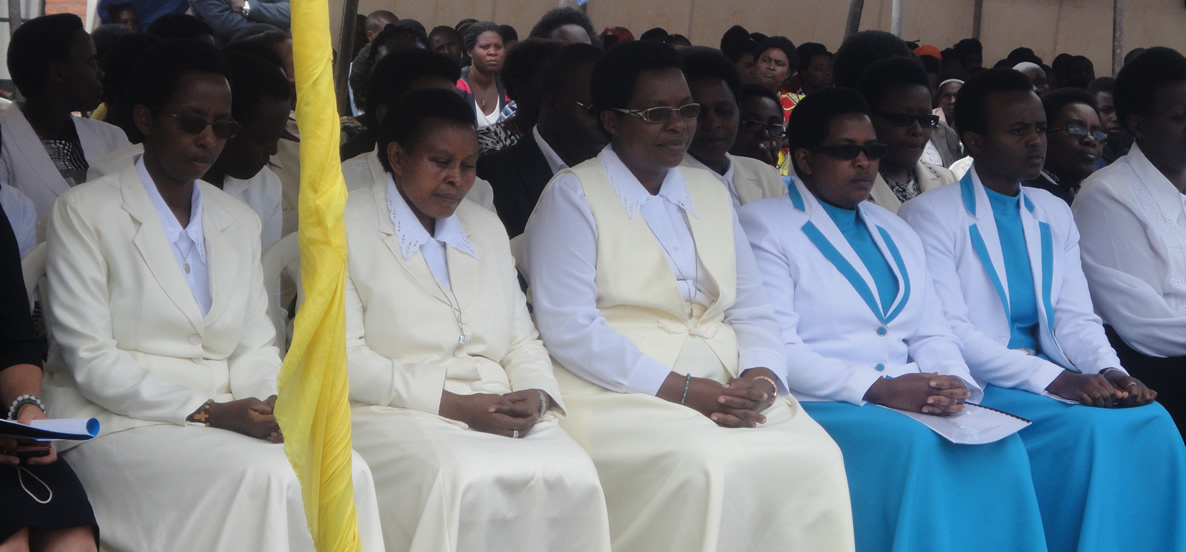 Au foyer de charité de Remera Ruhondo : les engagements définitifs et ...