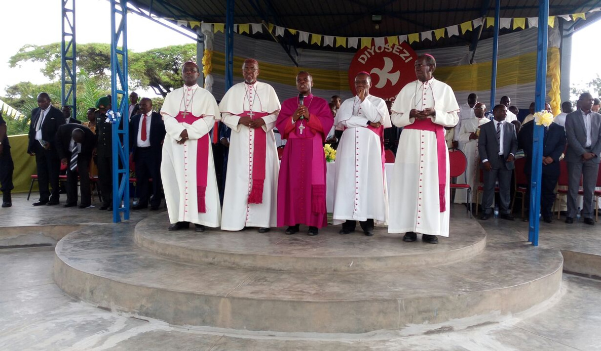 Inauguration et consécration de l’église cathédrale de Ruhengeri